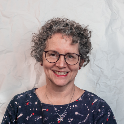 Biografie en boeken van Stephanie Schuster